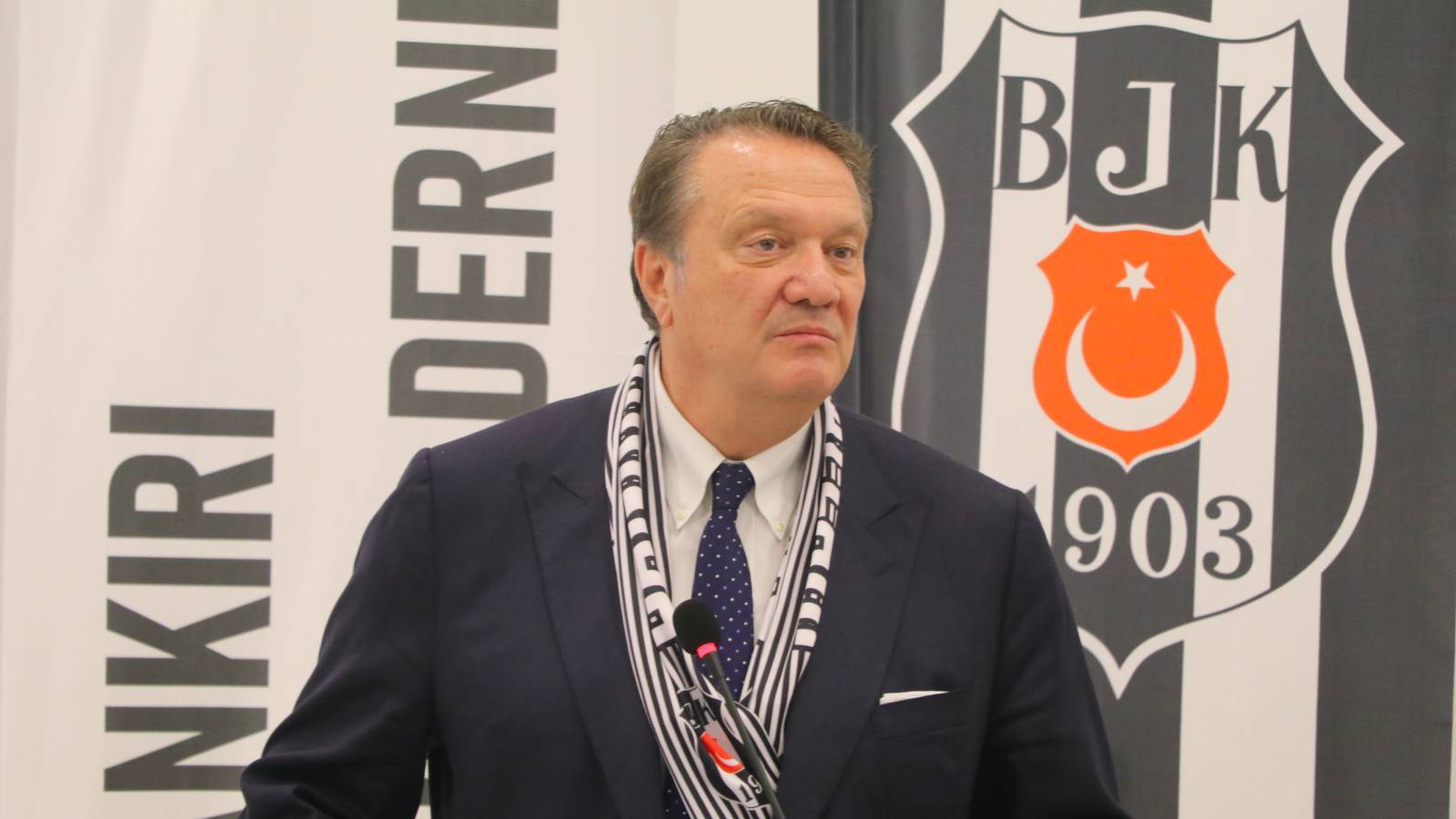 » Hasan Arat Beşiktaş kulüp üyeliğinden ihraç edildi